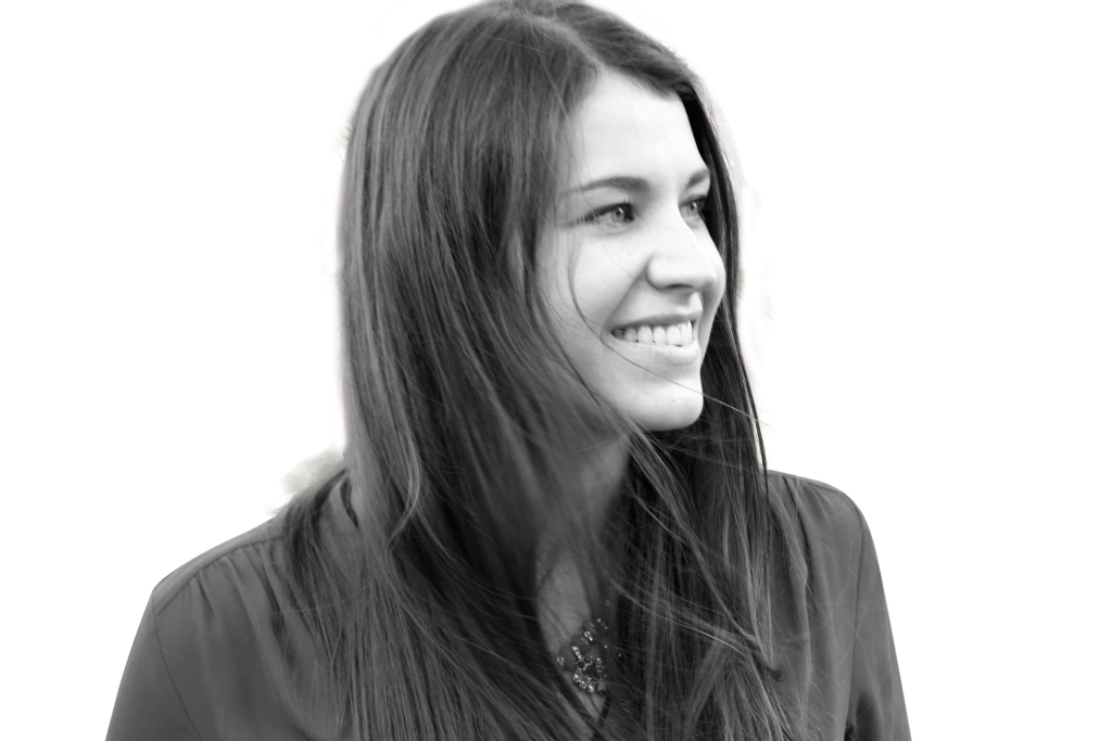 Ema Land - Nova Pioneer